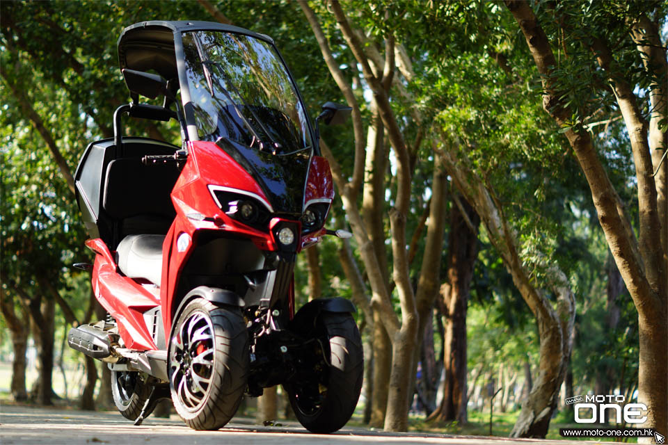 2017 ADIVA AD1 200 輕盈頂蓬三輪車來襲